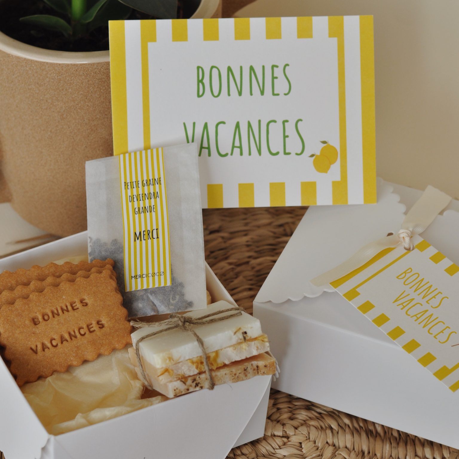 Cadeaux fin d'année scolaire - offrir un coffret personnalisé